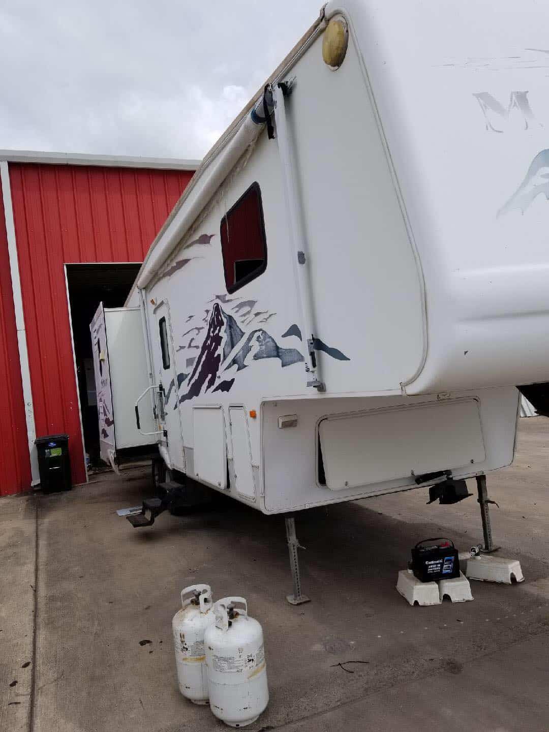 Sell My RV Texas | We buy Used Tx RVs | Best #1 Consignment